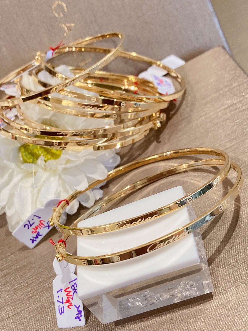 SLIM BANGLES 18K GOLD, Women's Fashion, Jewelry & Organizers, Bracelets ...