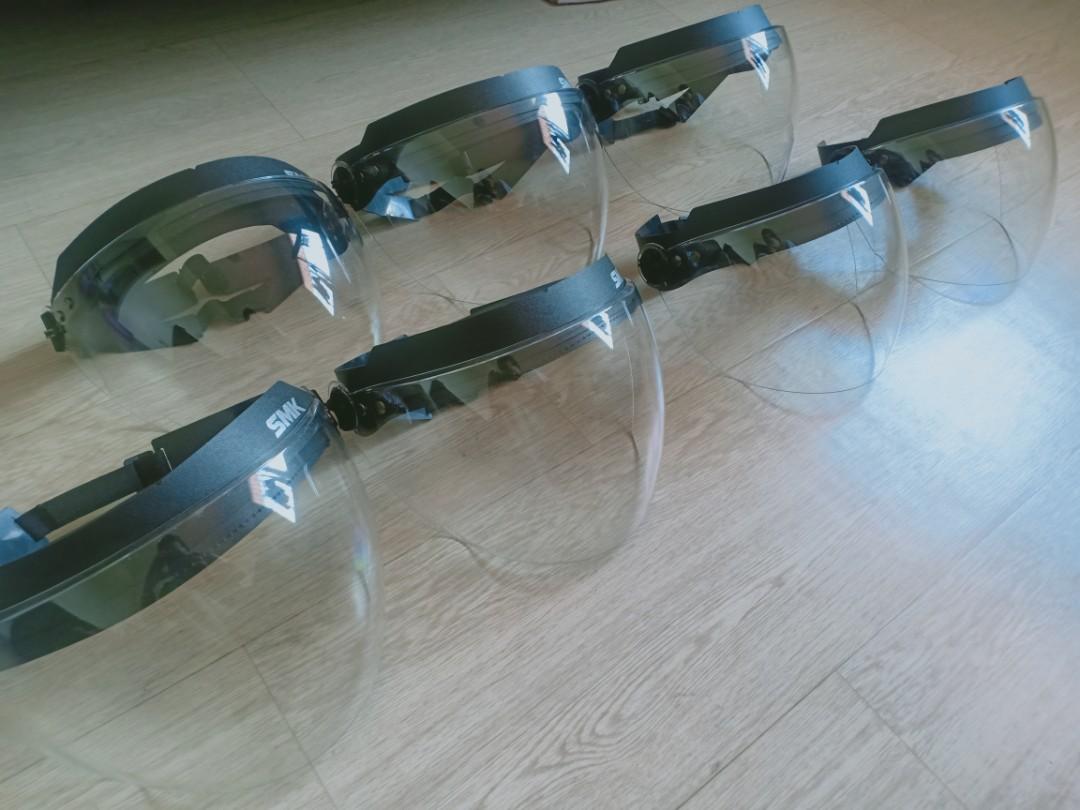 SMK DR. SHIELD RETRACTABLE FACE SHIELD, Health & Nutrition, Face Masks ...