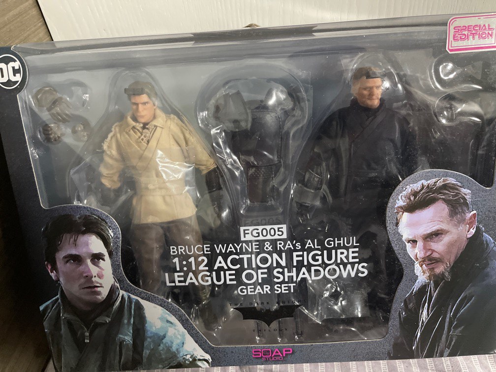 Soap Studio Bruce Wayne &Ra's AL Ghul 1:12, 興趣及遊戲, 玩具 & 遊戲類 - Carousell