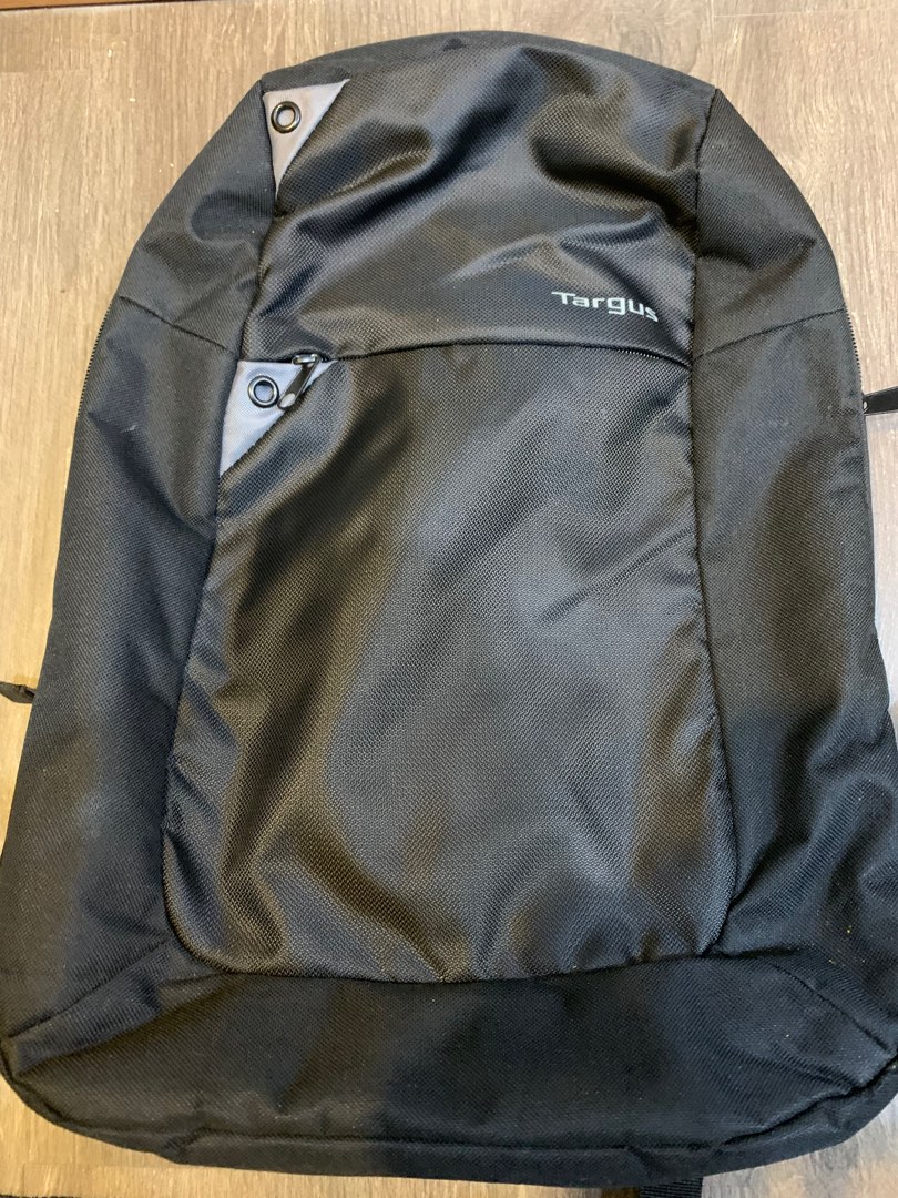 Targus Laptop Backpack, Men's Fashion, Bags, Backpacks on Carousell
