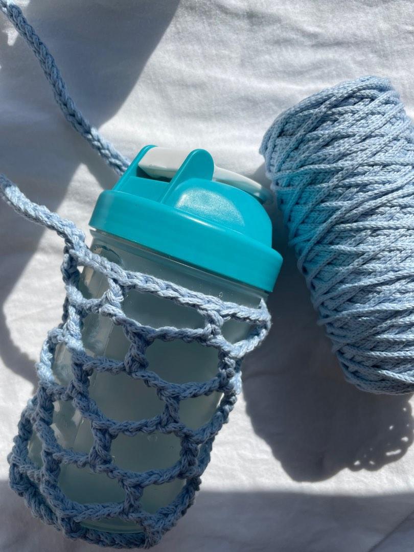 Crochet diy pattern water bottle holder sling bag, Hobbies & Toys ...