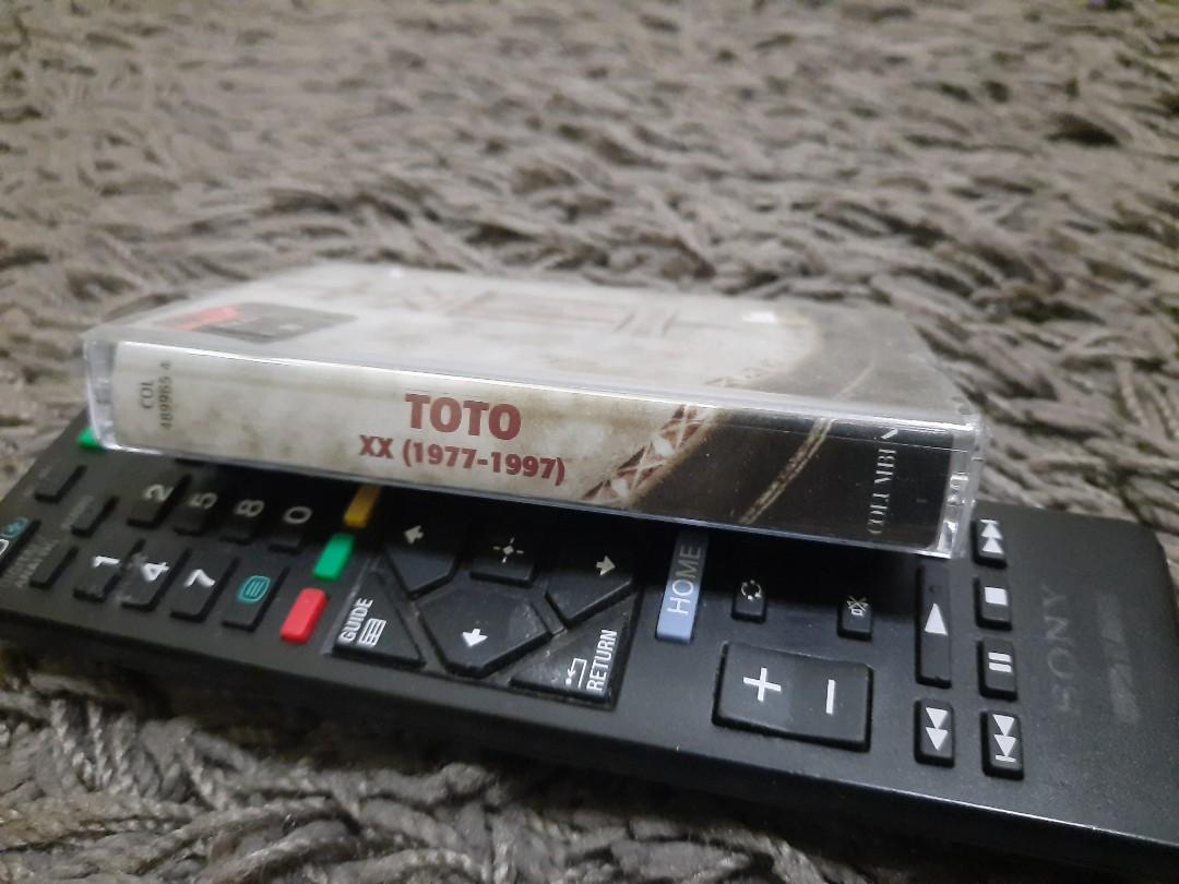 Toto - XX 1977 - 1997 (Cassette/ kaset), Hobbies & Toys, Music & Media ...