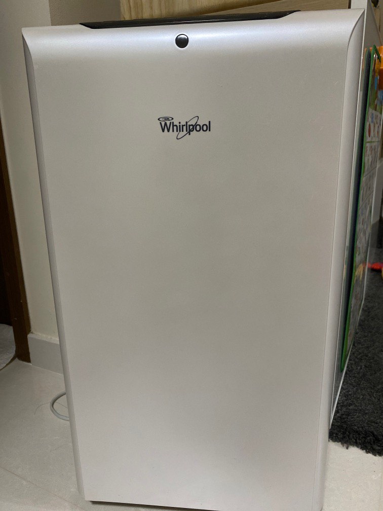 Used Whirlpool air purifier, TV & Home Appliances, Air Purifiers ...