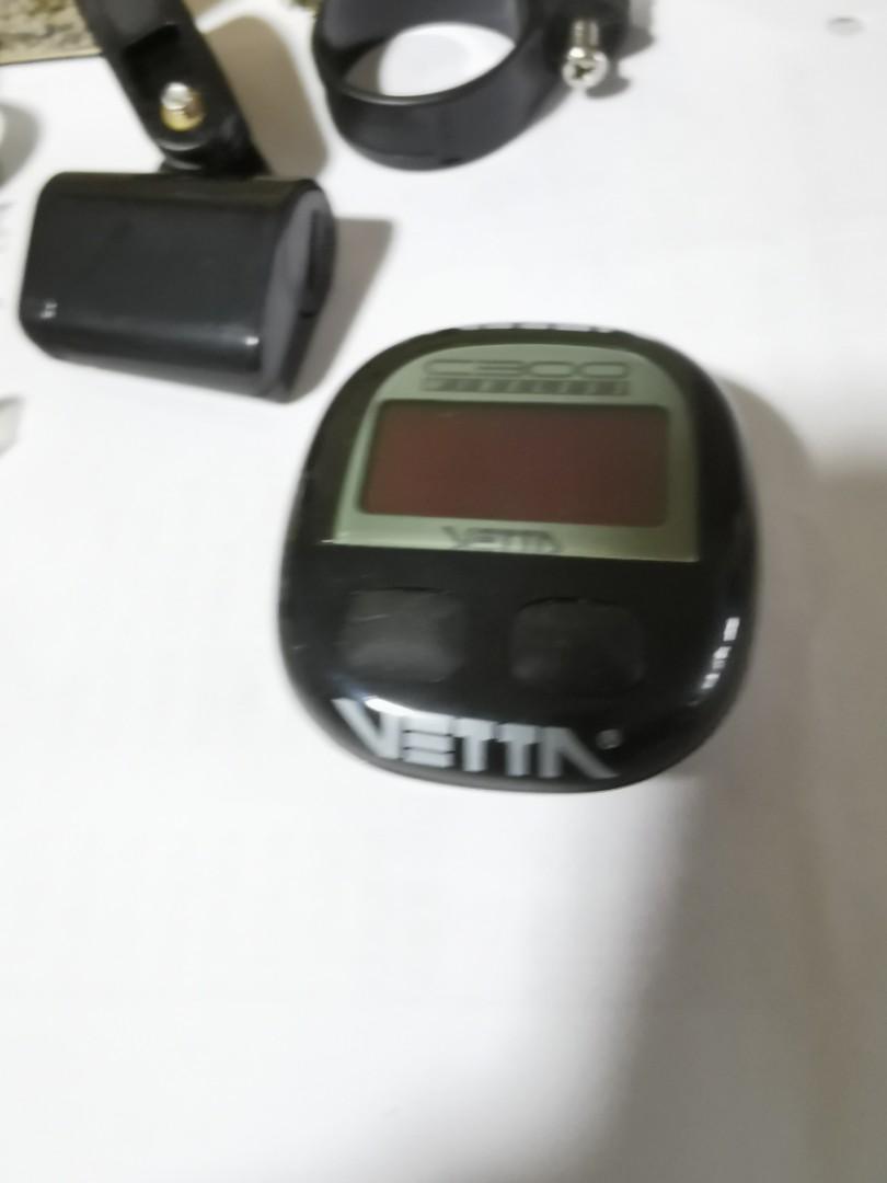 Vetta C300 wireless speedometer, 運動產品, 單車及配件, 單車 - Carousell