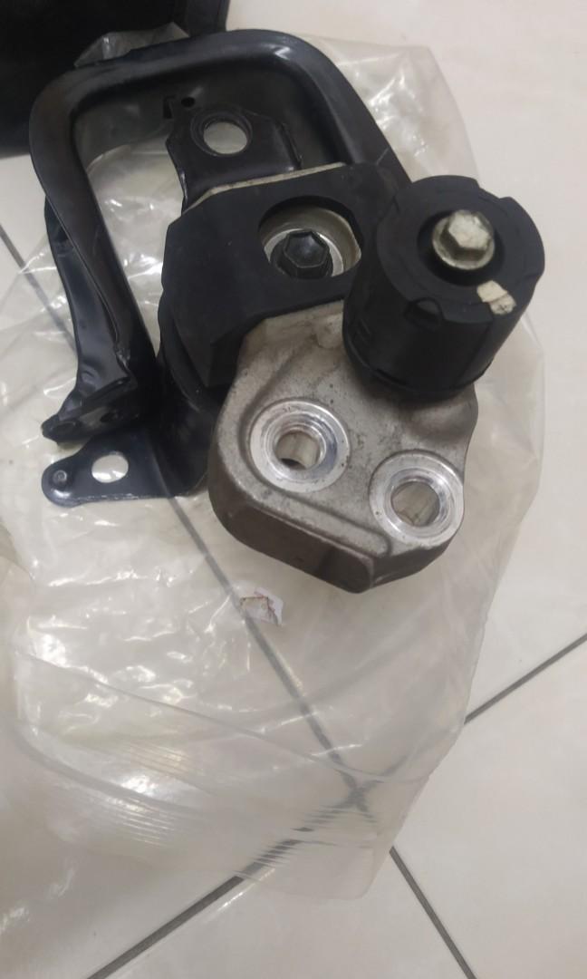 vios engine mounting, Auto Accessories on Carousell