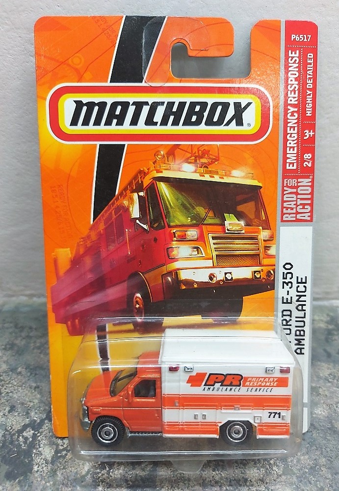 '08 FORD E-350 PR AMBULANCE 711 - Matchbox 2009 Emergency Response ...