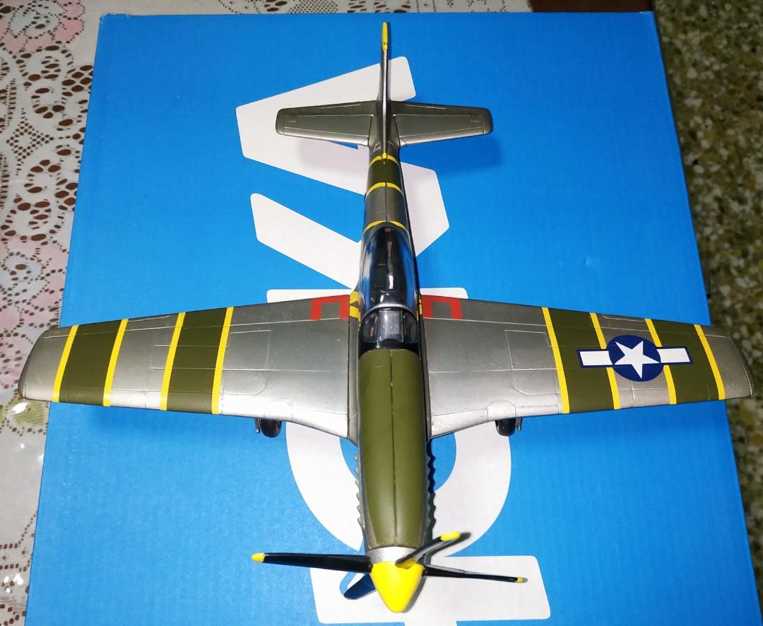 1/48 P-51D MUSTANG " THE FLYING UNDERTAKER ". ACE PILOT MAJ. WILLIAM ...