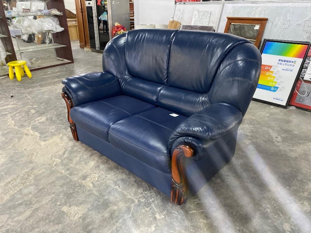 2 Seater Leather Sofa Blue Colour / Sofa Kulit 2 Tempat Duduk Warna ...