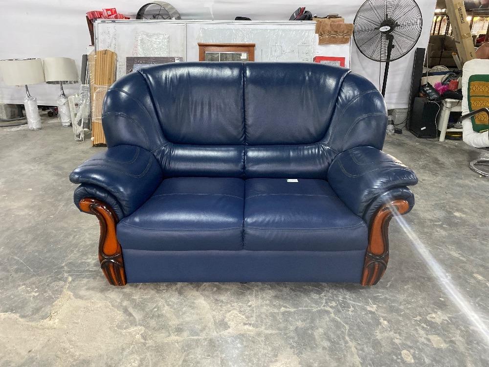 2 Seater Leather Sofa Blue Colour / Sofa Kulit 2 Tempat Duduk Warna ...