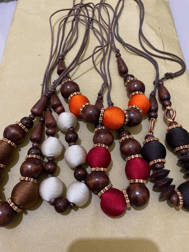 5 jenis warna Kalung Fashion Etnic, Fesyen Wanita, Aksesoris di Carousell