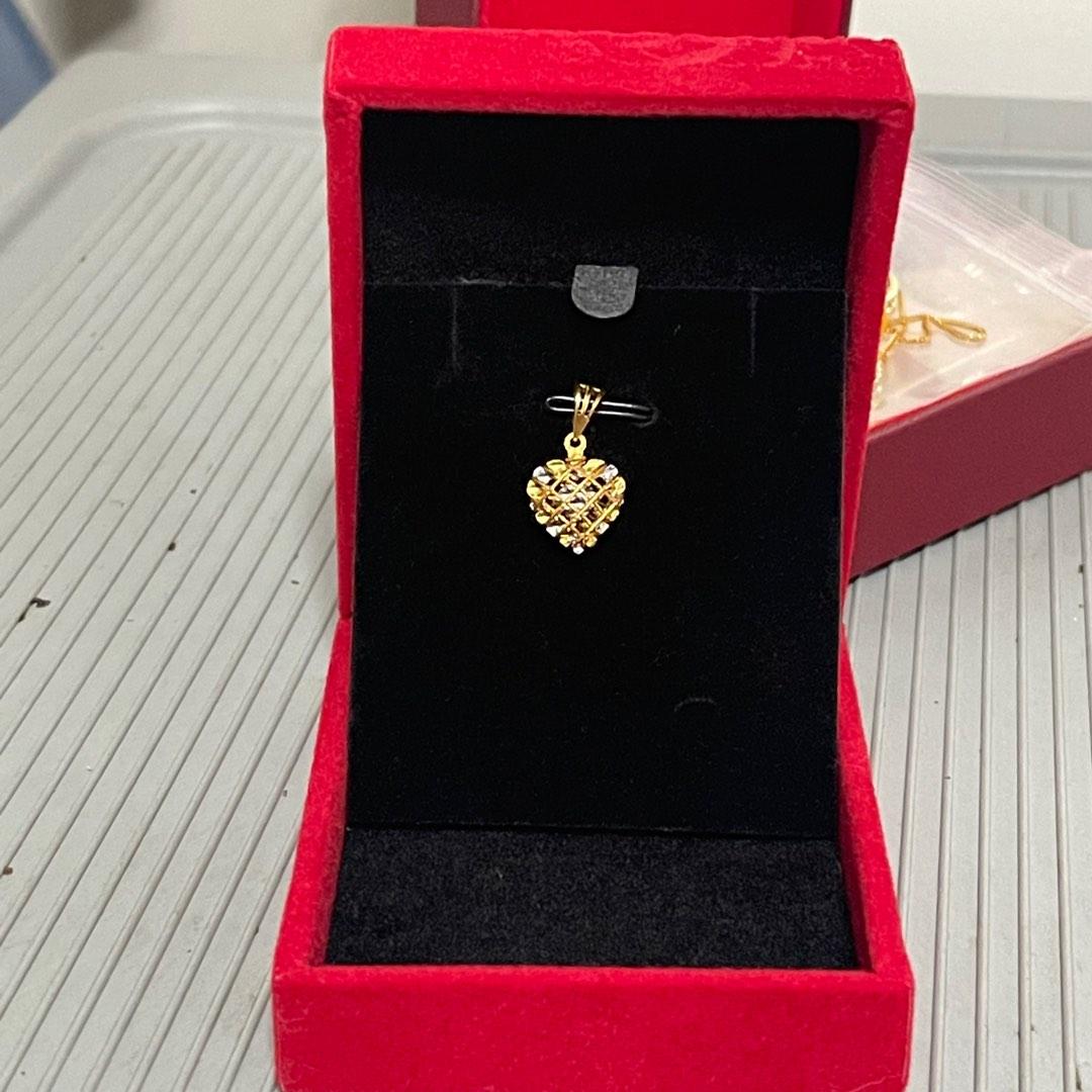 916 Gold Pendant, Women's Fashion, Jewelry & Organisers, Necklaces on ...