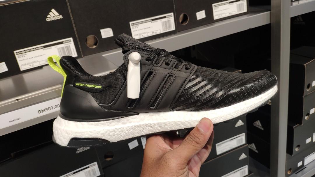 Adidas Ultra boost Dna Guard, Men's Fashion, Footwear, Sneakers on ...
