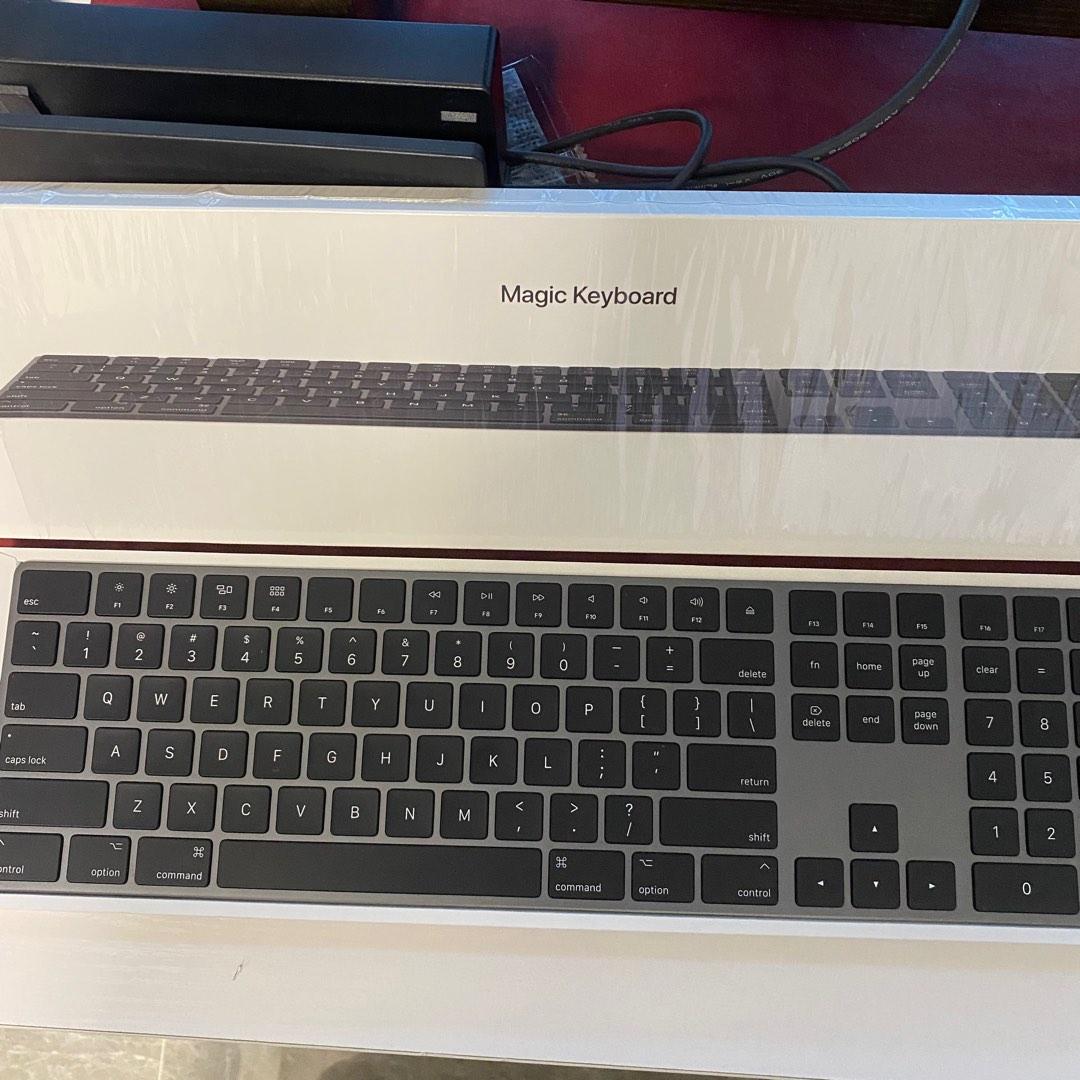 Apple magic Keyboard with number keypad Space Grey, 電腦＆科技, 電腦周邊及配件, 電腦 ...