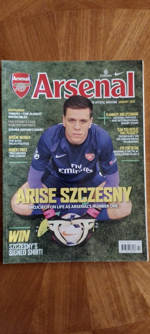Arsenal official Magazine 2014 Vol 12 Issue 5, Hobbies & Toys, Books ...