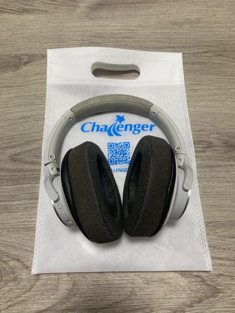 Audio Technica ATH SR30BT Bluetooth Headphones, Audio, Headphones & Headsets on Carousell