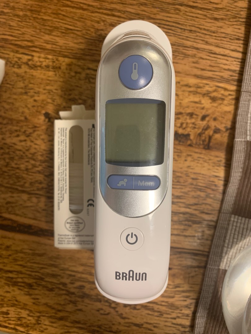 Braun thermometer, Health & Nutrition, Thermometers on Carousell