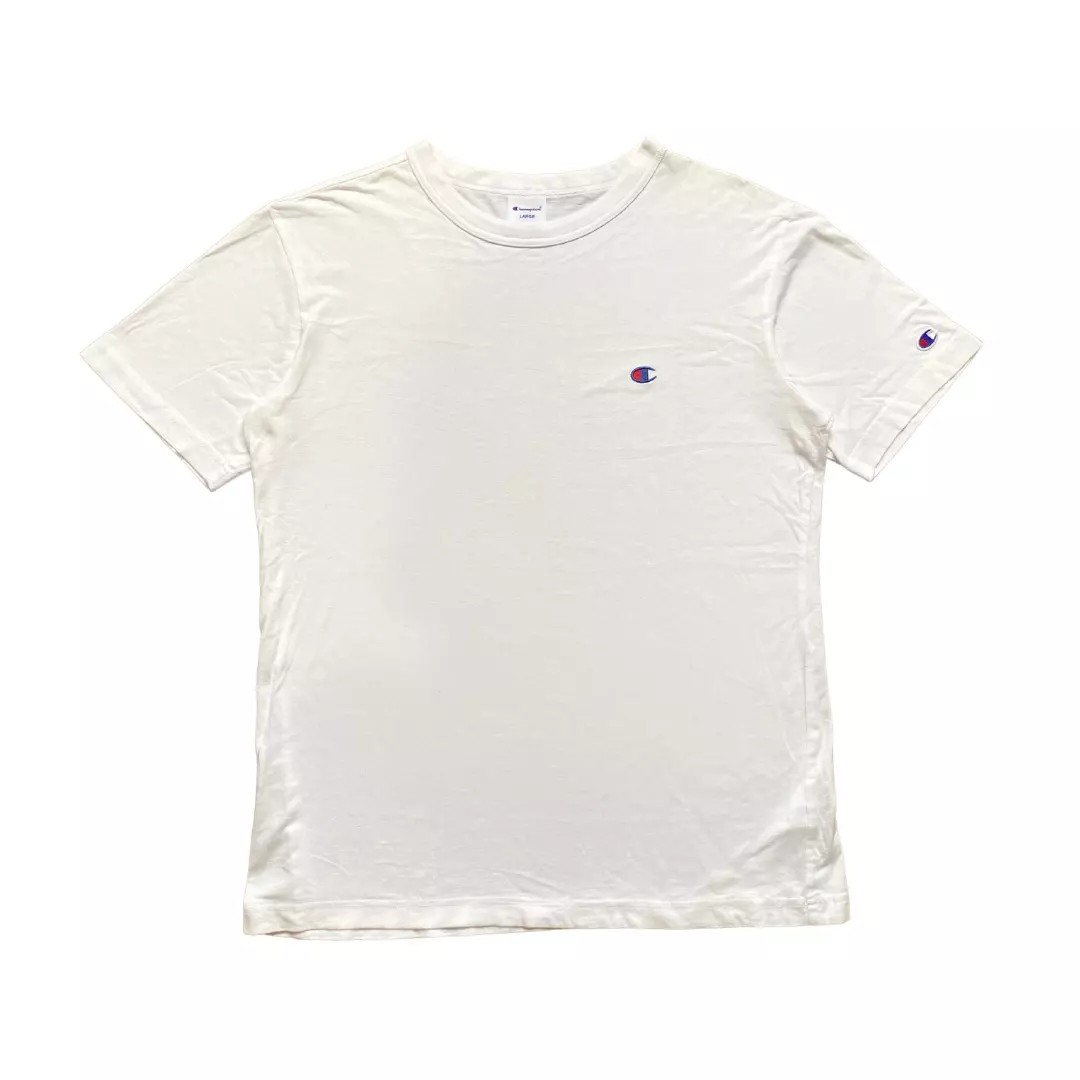 Champion basic logo, Men's Fashion, Activewear on Carousell