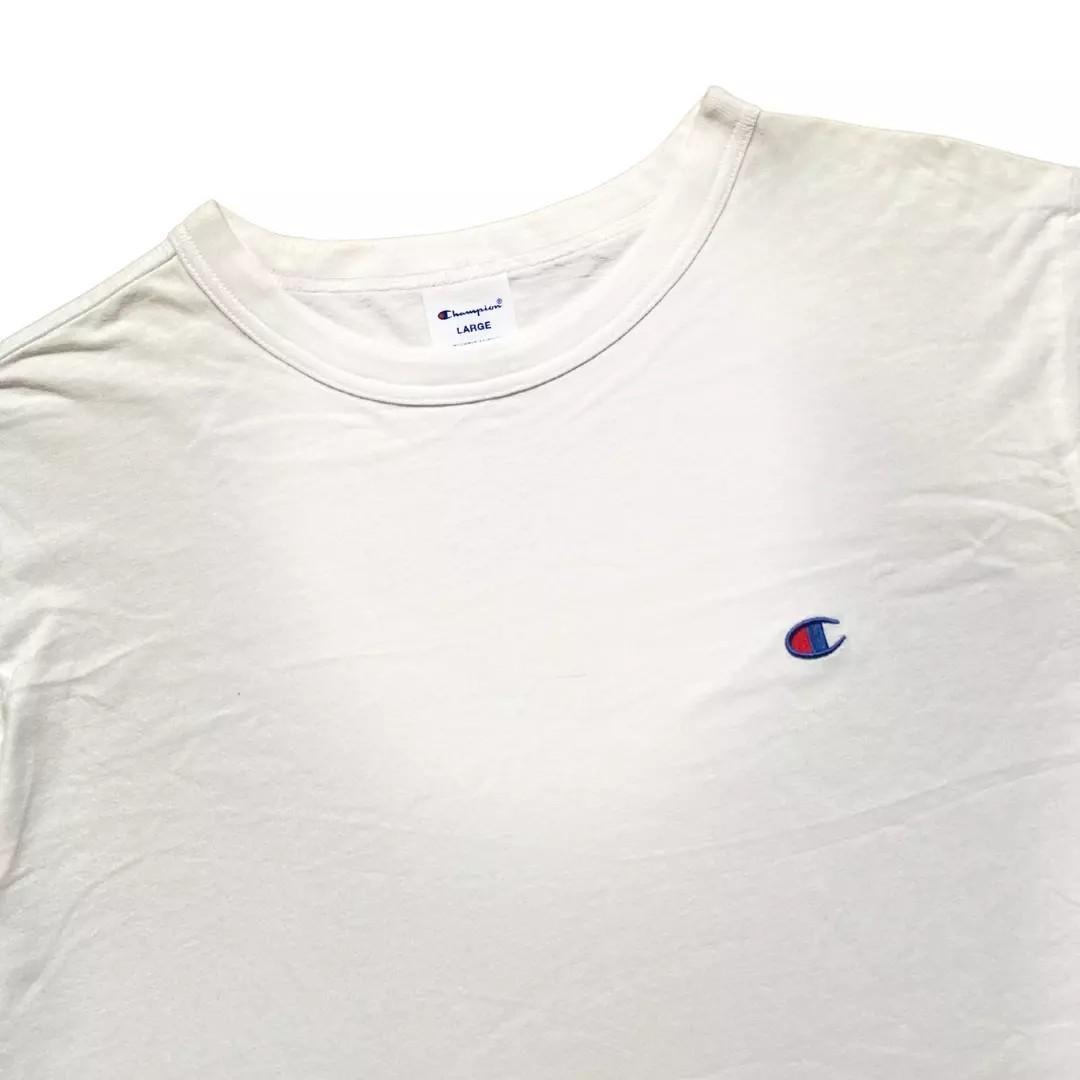 Champion basic logo, Men's Fashion, Activewear on Carousell