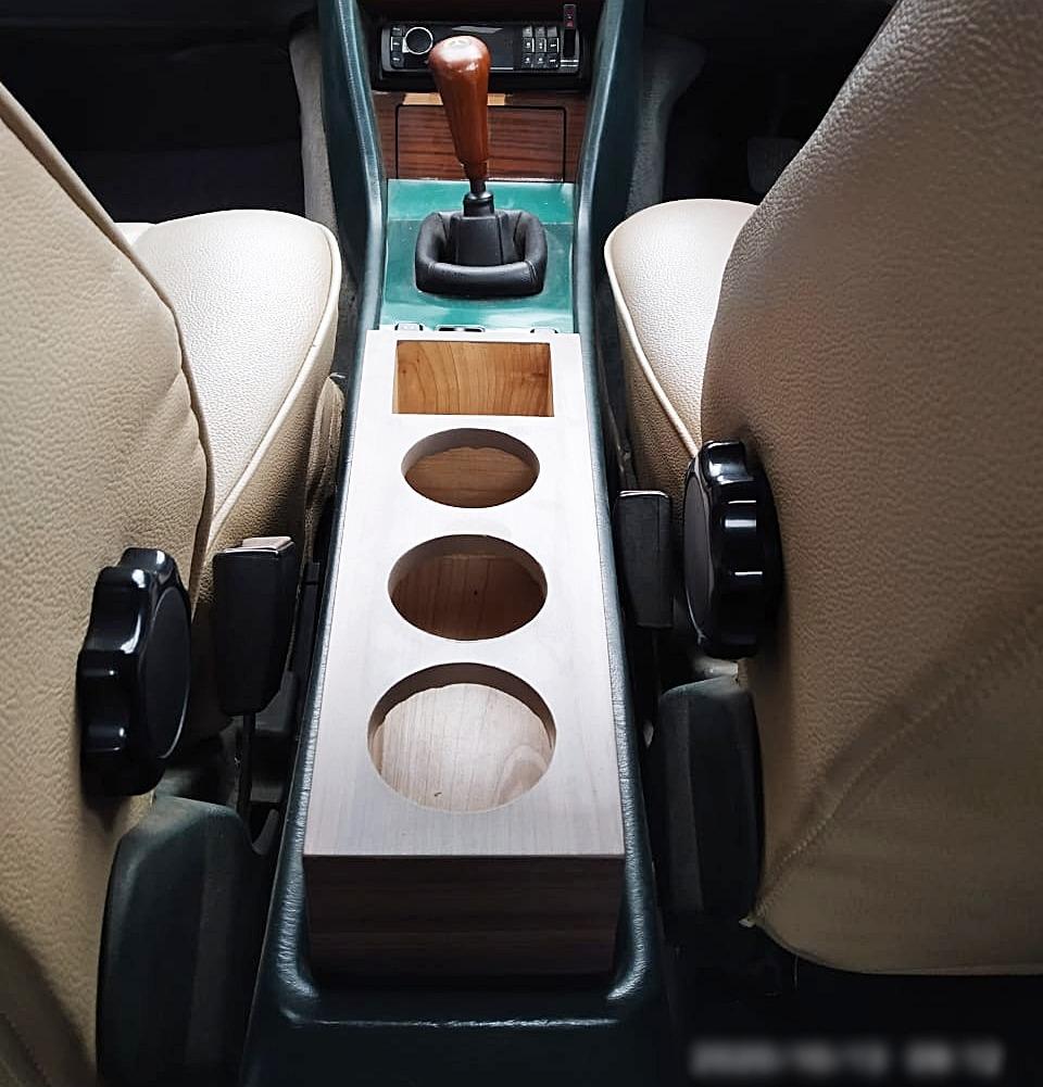 CONSOLE BOX CUSTOM UNTUK MERCEDES BENZ W124, Aksesoris Mobil di Carousell