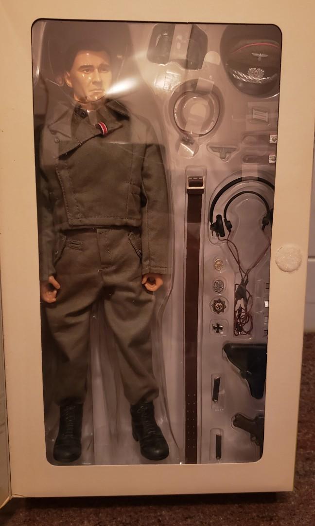 Dragon 威龍 DX08 1/6 二戰德軍戰車長限定版, 興趣及遊戲, 玩具 & 遊戲類 - Carousell