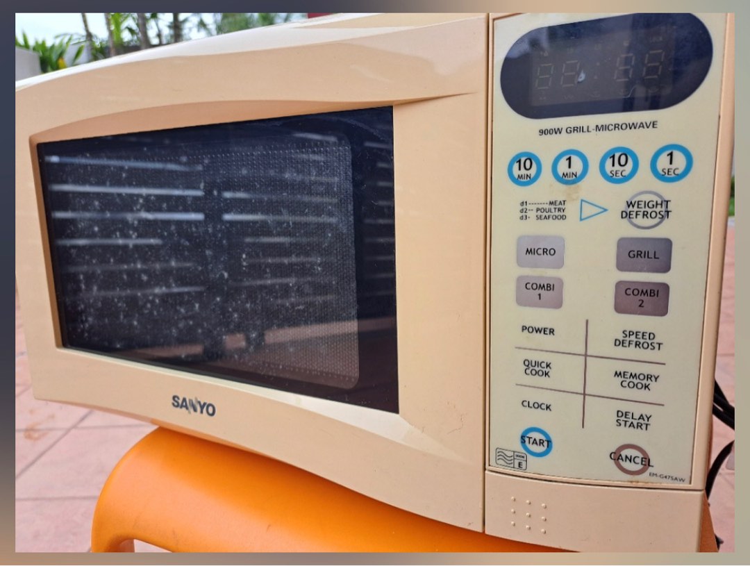 Excellent Condition: SANYO EM-6475AW GRILL + MICROWAVE OVEN (WITH ...