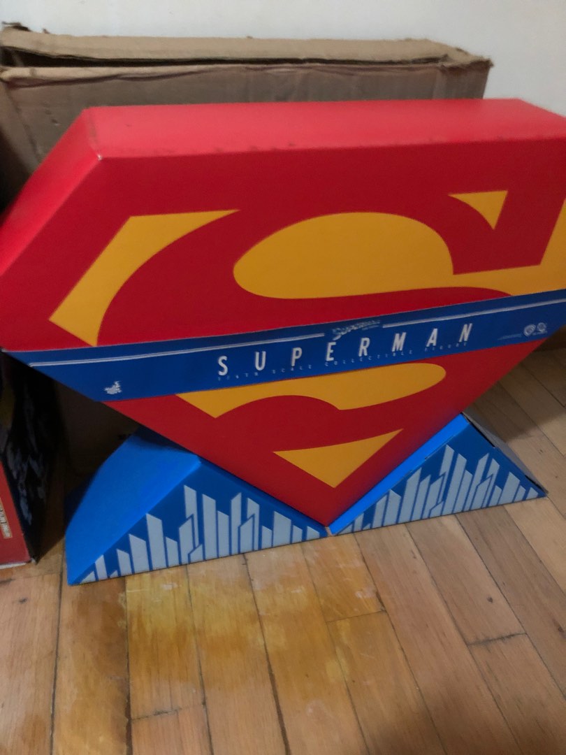 Hot toys Superman empty box, Hobbies & Toys, Toys & Games on Carousell