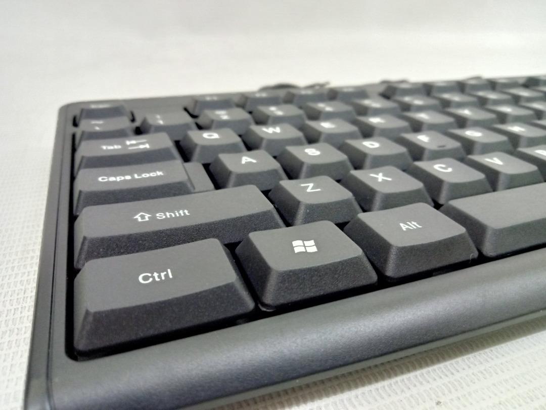 Intelligent Brand USB Keyboard INT - K382, Computers & Tech, Parts ...