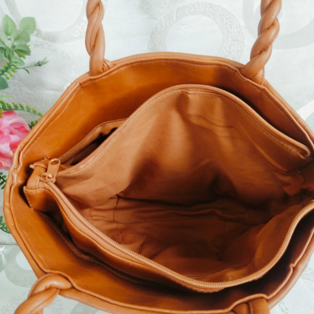 Japan Vintage Bag, Women's Fashion, Bags & Wallets, Shoulder Bags on ...