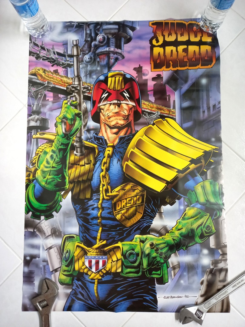 Judge Dredd Wall Poster Cliff Robinson 1992, Hobbies & Toys, Books ...