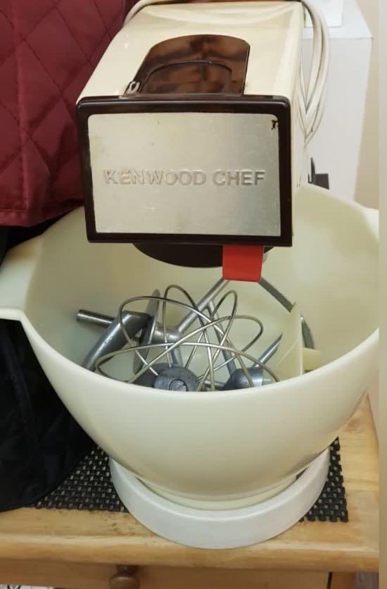 Kenwood Electric stand mixer, TV & Home Appliances, Kitchen Appliances ...