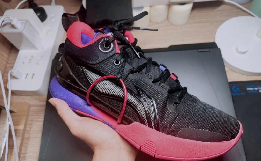 Lining basketball shoes, Men's Fashion, Footwear, Sneakers on Carousell