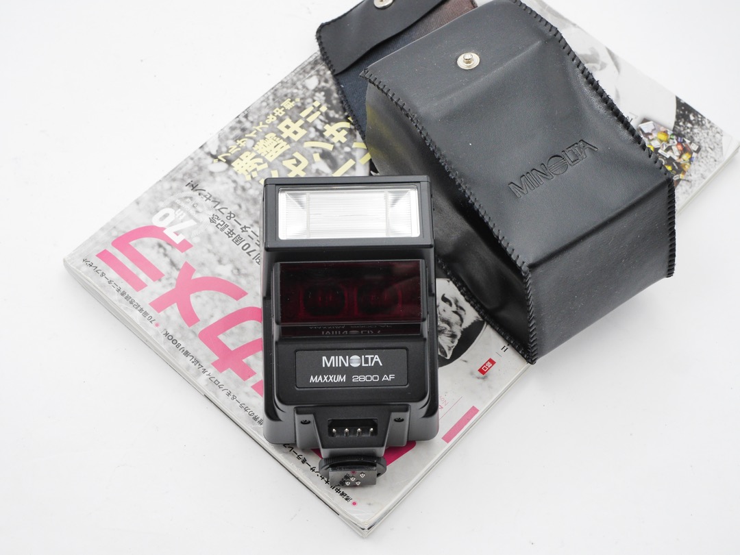 Minolta 2800 AF External Flash Unit, Photography, Cameras on Carousell
