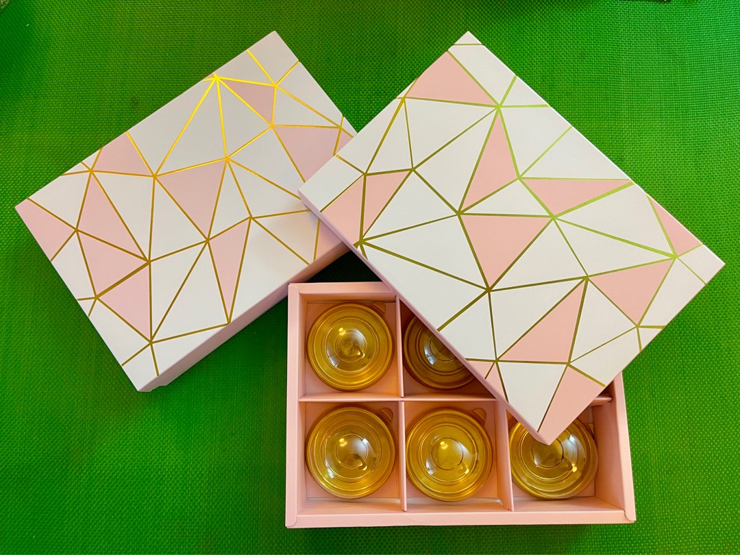 Mooncake packaging, Food & Drinks, Homemade Bakes on Carousell