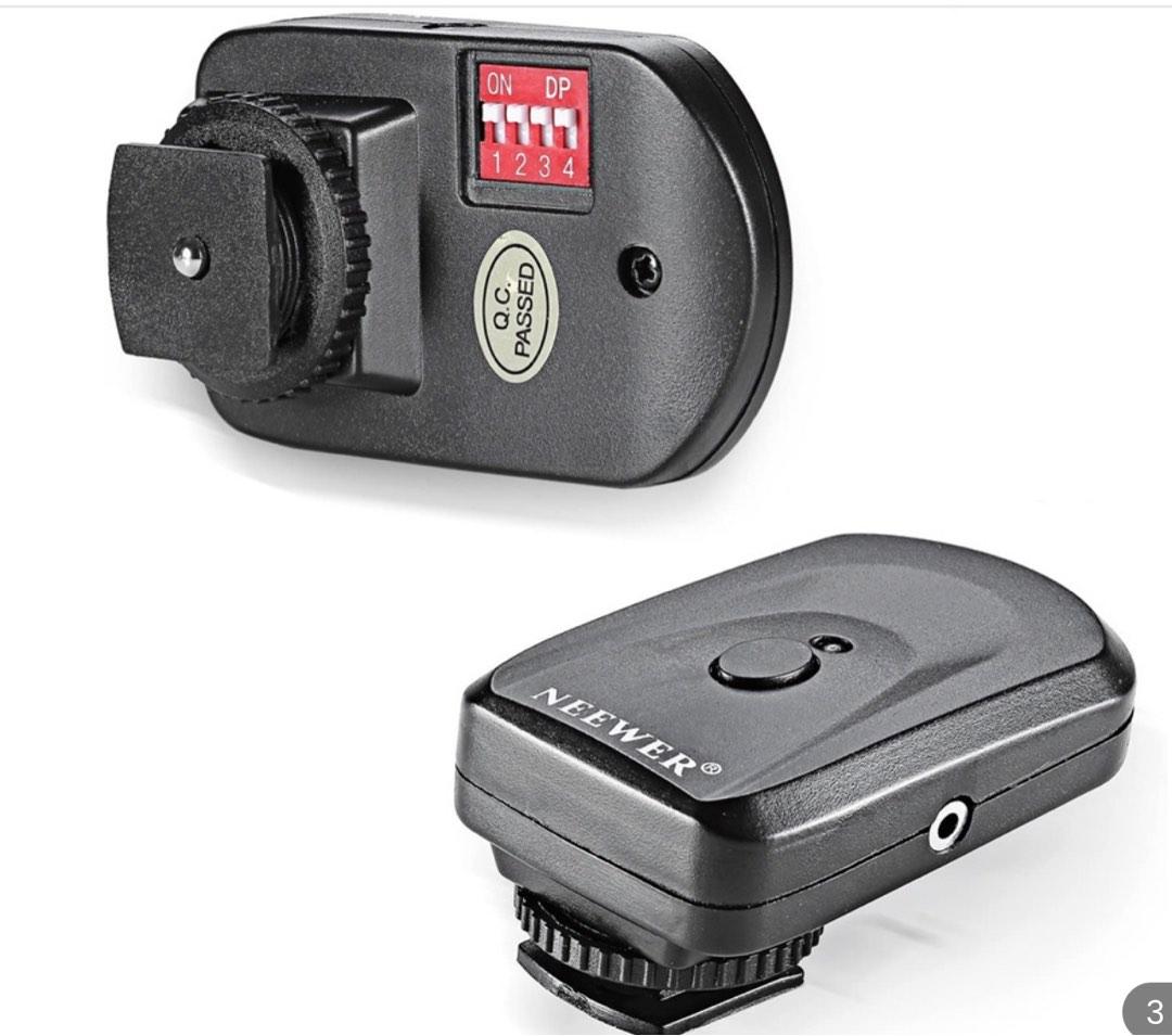 Neewer FM Radio Trigger Digital Radio Speedlite Trigger - Black ...