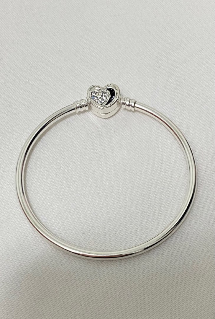 Pandora Bangle “Limited Edition”, Women's Fashion, Jewelry & Organisers ...