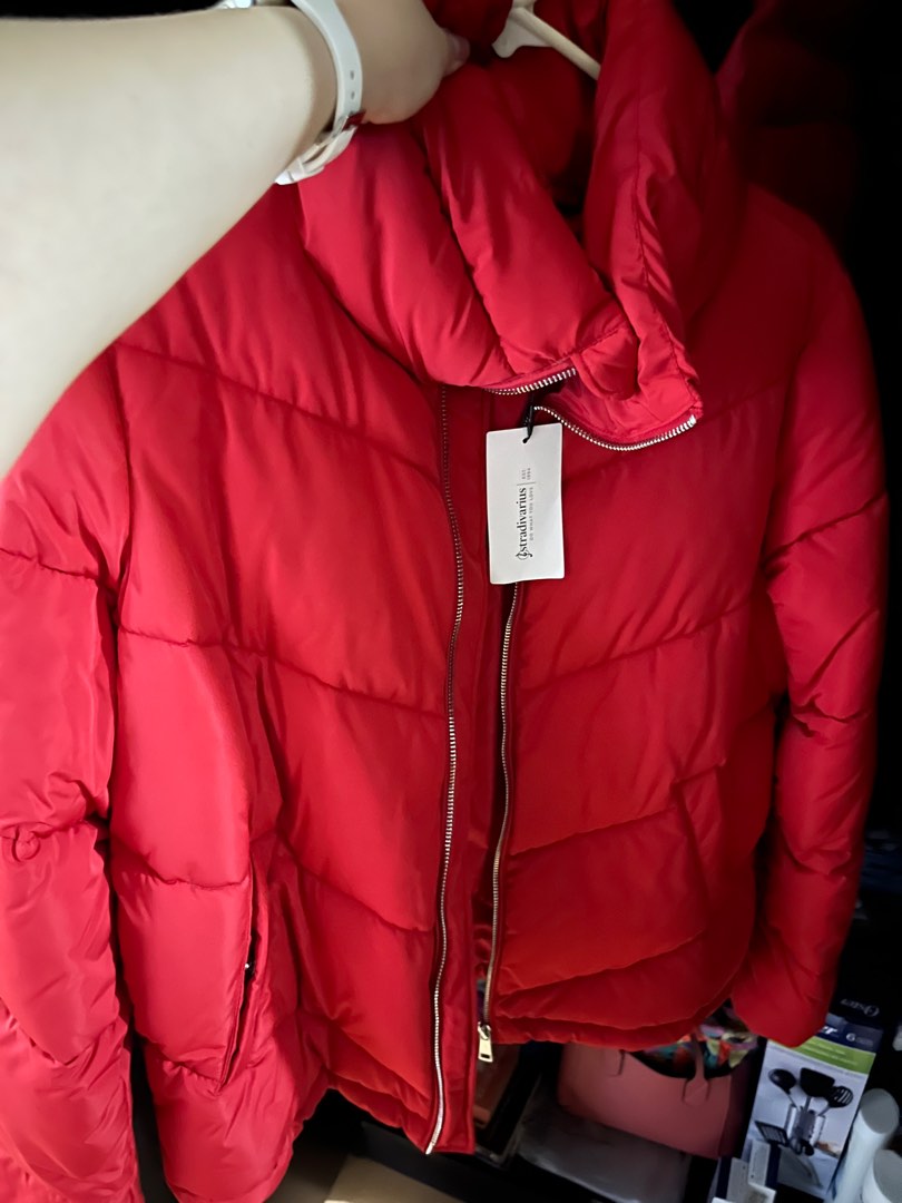 Red Stradivarius Puffer Jacket, Women's Fashion, Coats, Jackets and Outerwear on Carousell
