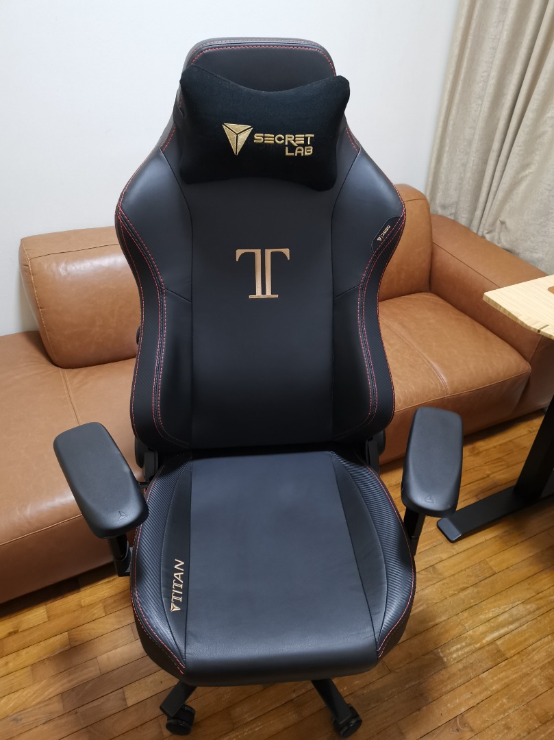 Secret Lab Titan Stealth Series Gaming Chair, Furniture & Home Living ...