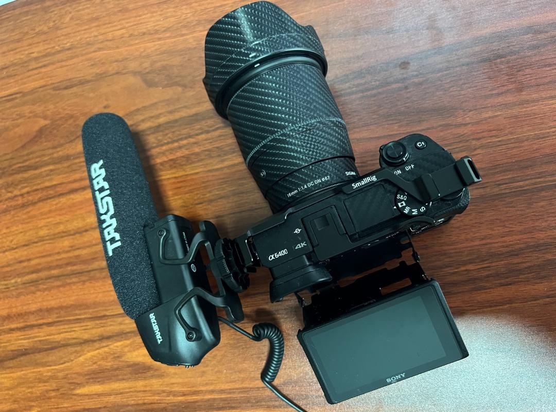 SIGMA 16mm f1.4 DC DN + Sony α6400 (alpha6400 body only) + Takstar SGC ...