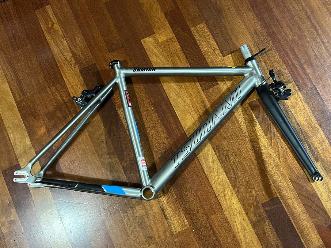 Tsunami SNM100 frame 48cm with Ultegra calipers, Sports Equipment ...