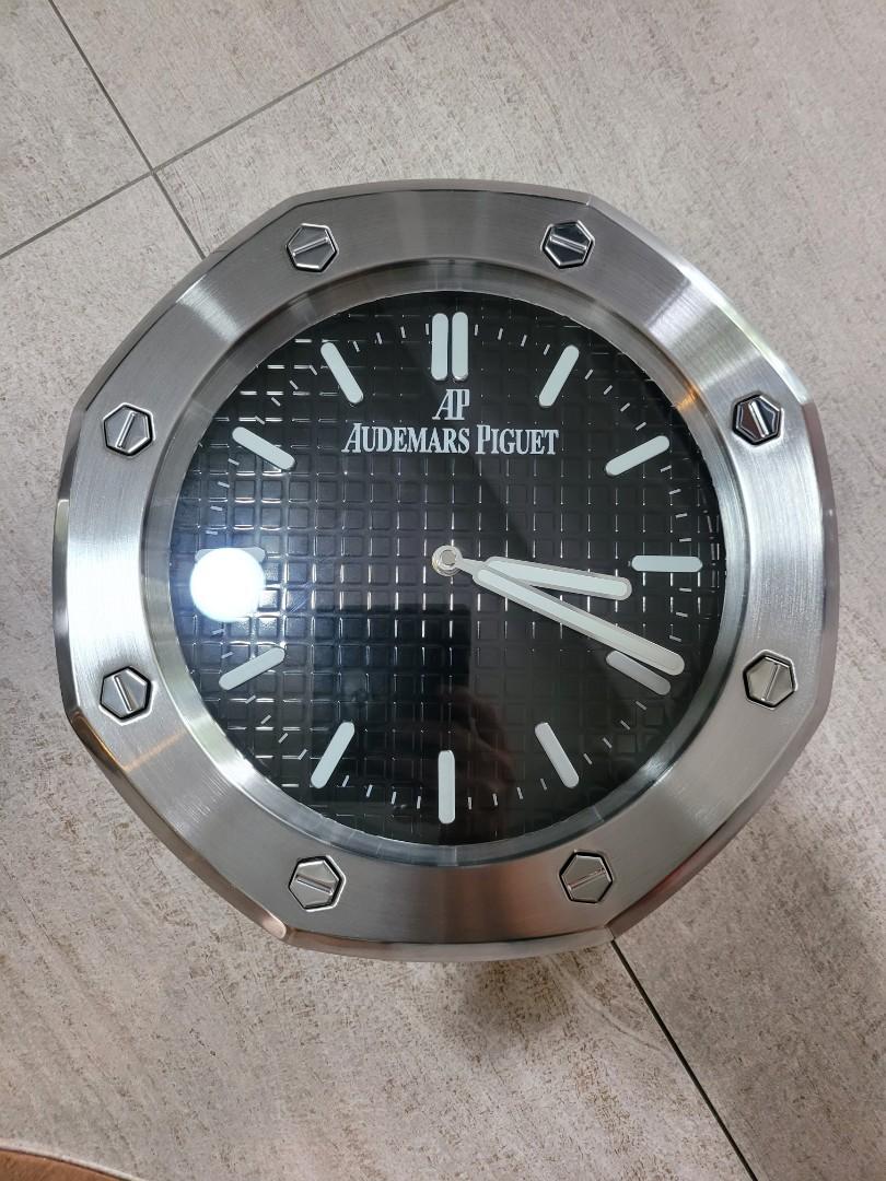 Wall clock, Luxury, Watches on Carousell