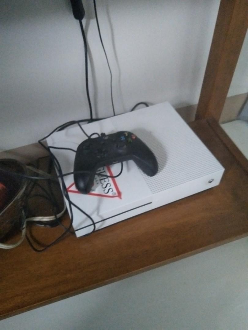 Xbox 1s on Carousell