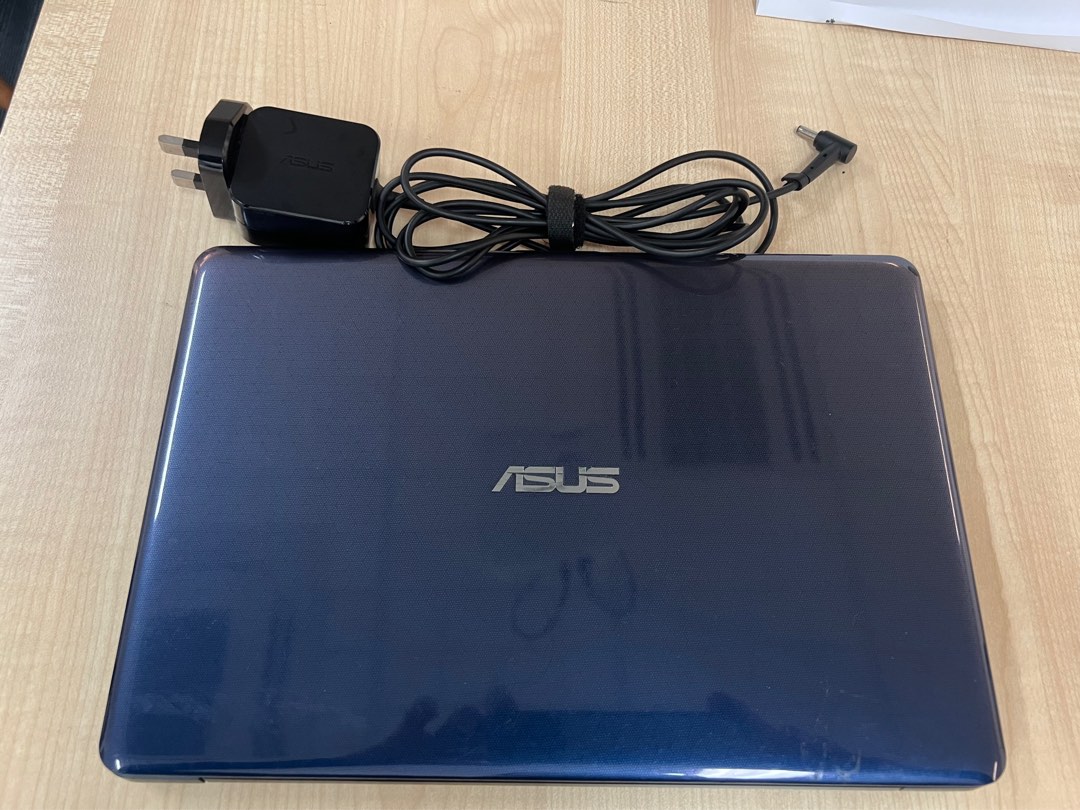 Asus Netbook E203M, Computers & Tech, Laptops & Notebooks on Carousell
