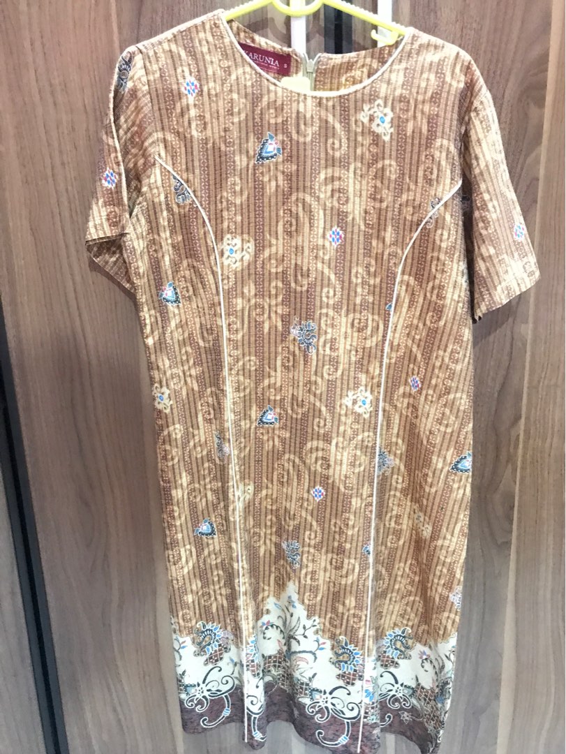 Batik mini dress, Fesyen Wanita, Pakaian Wanita, Gaun & Rok di Carousell