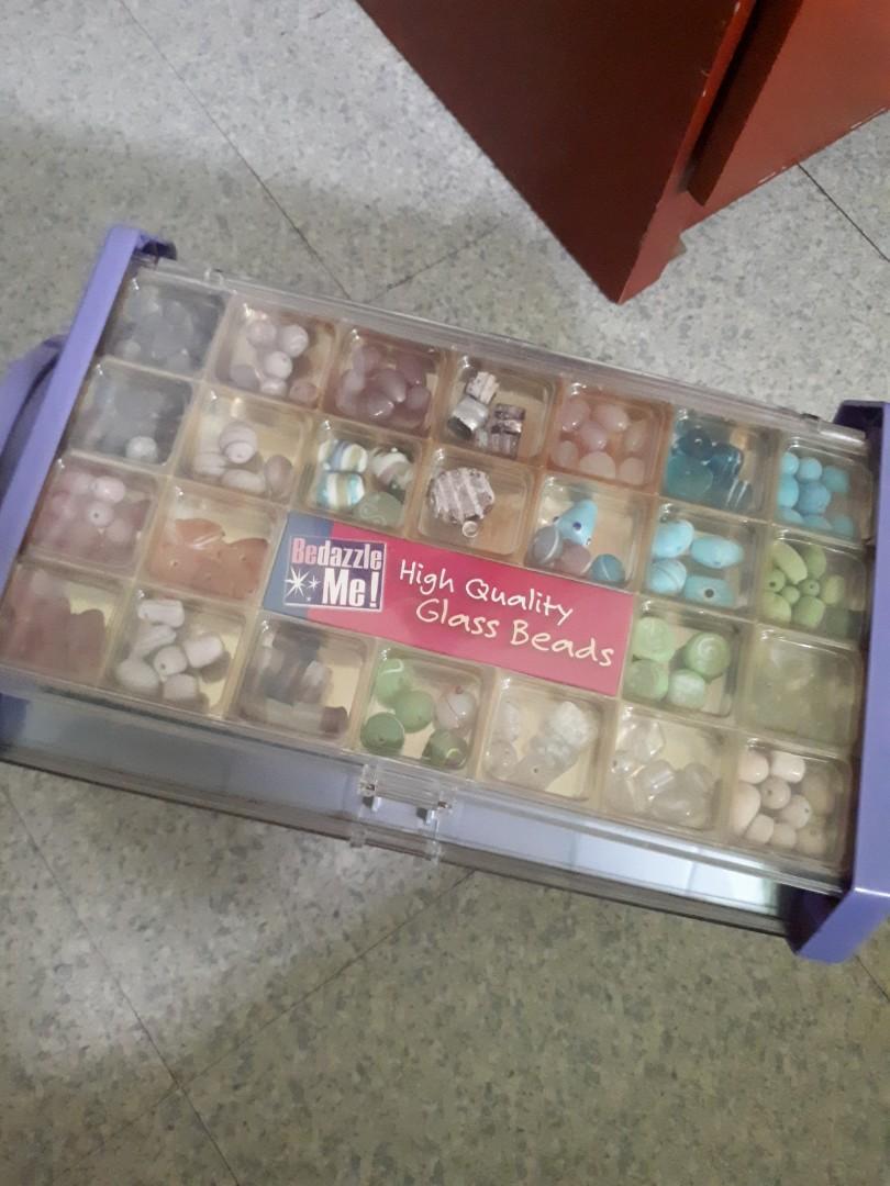 Bedazzle Me! Bead Set Carousel, Hobbies & Toys, Stationary & Craft ...