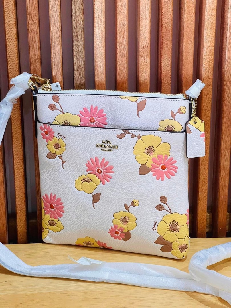 Coach Kitt File Messenger Bag, Luxury, Bags & Wallets on Carousell