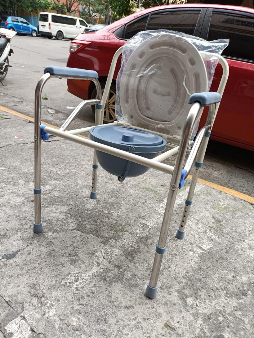 Commode chair skeleton, Health & Nutrition, Assistive & Rehabilatory ...