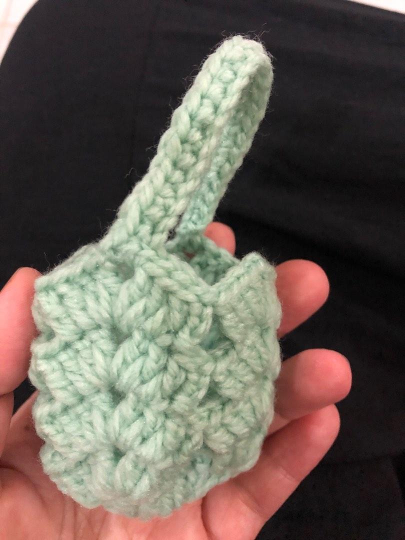 Crochet Pouch Bunga Rampai, Hobbies & Toys, Stationery & Craft ...