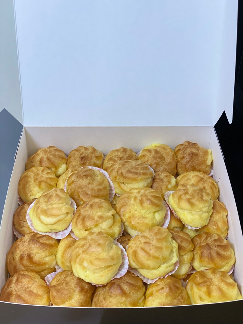 Custard Cream Puffs, Food & Drinks, Homemade Bakes on Carousell