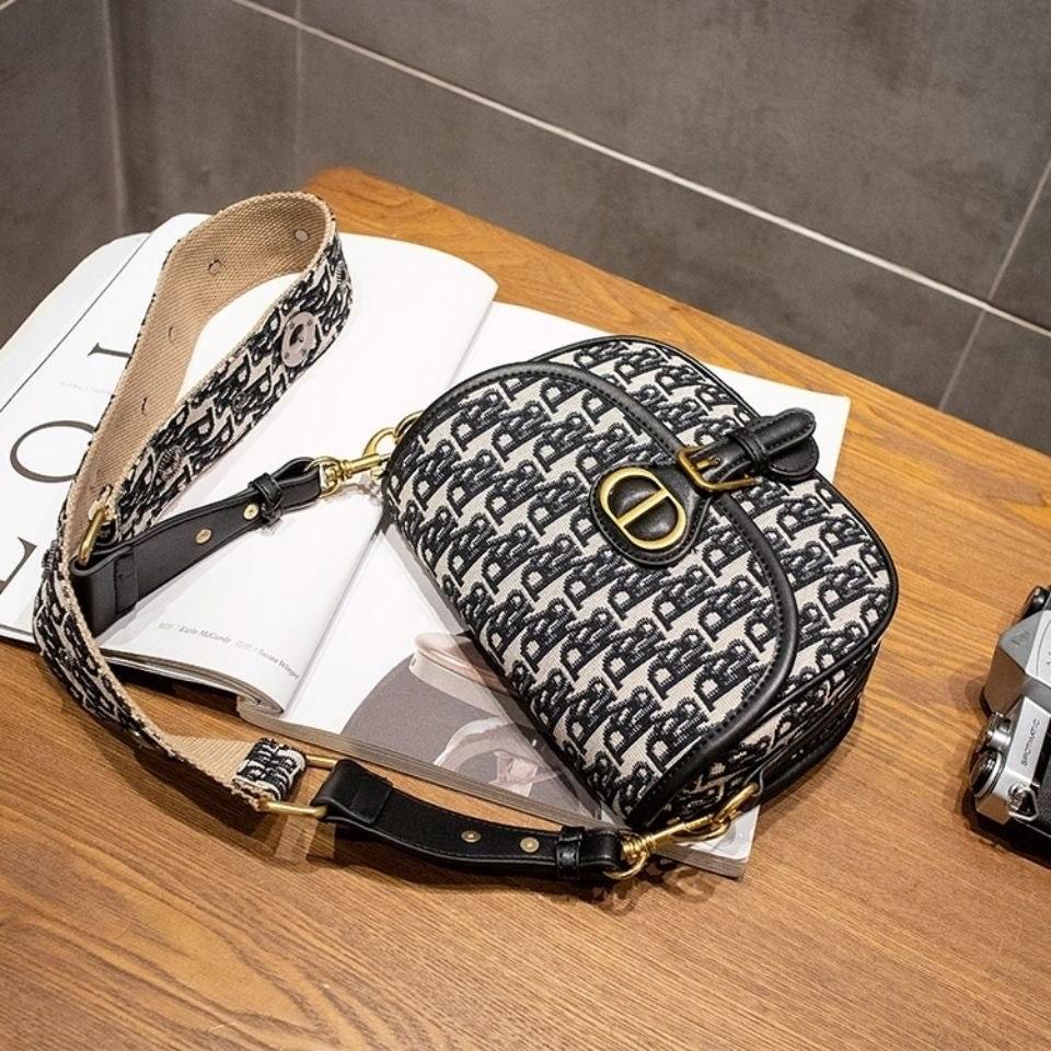 DD bag, Women's Fashion, Bags & Wallets, Cross-body Bags on Carousell