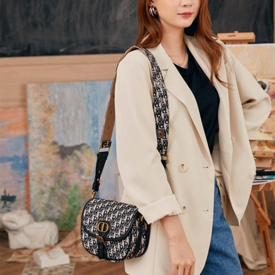 DD bag, Women's Fashion, Bags & Wallets, Cross-body Bags on Carousell